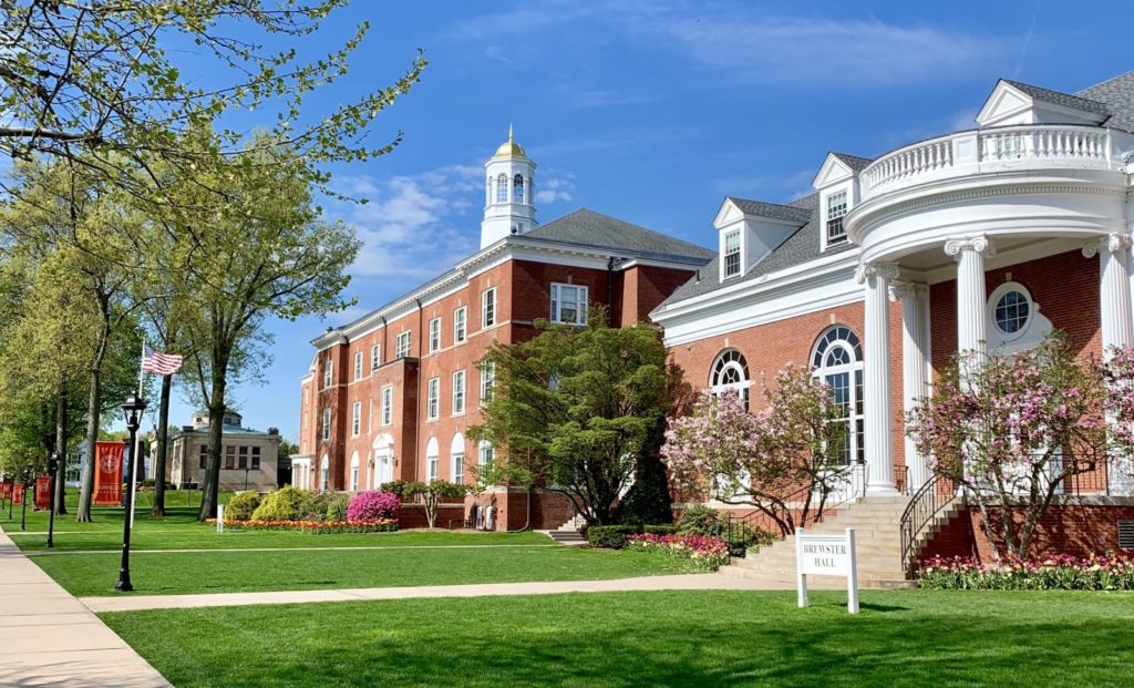 Suffield Academy - Owl Boarding School Guide